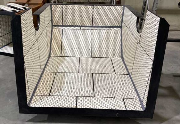 Ceramic Liners Protect Tripper Chute in Victorian Cement Plant