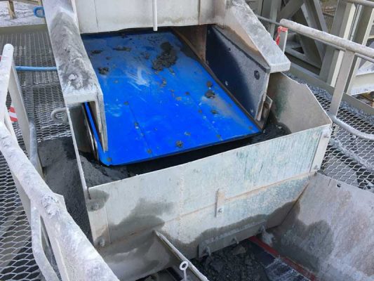 UHMWPE Liners Improve Feeder Flow at Victorian Quarry